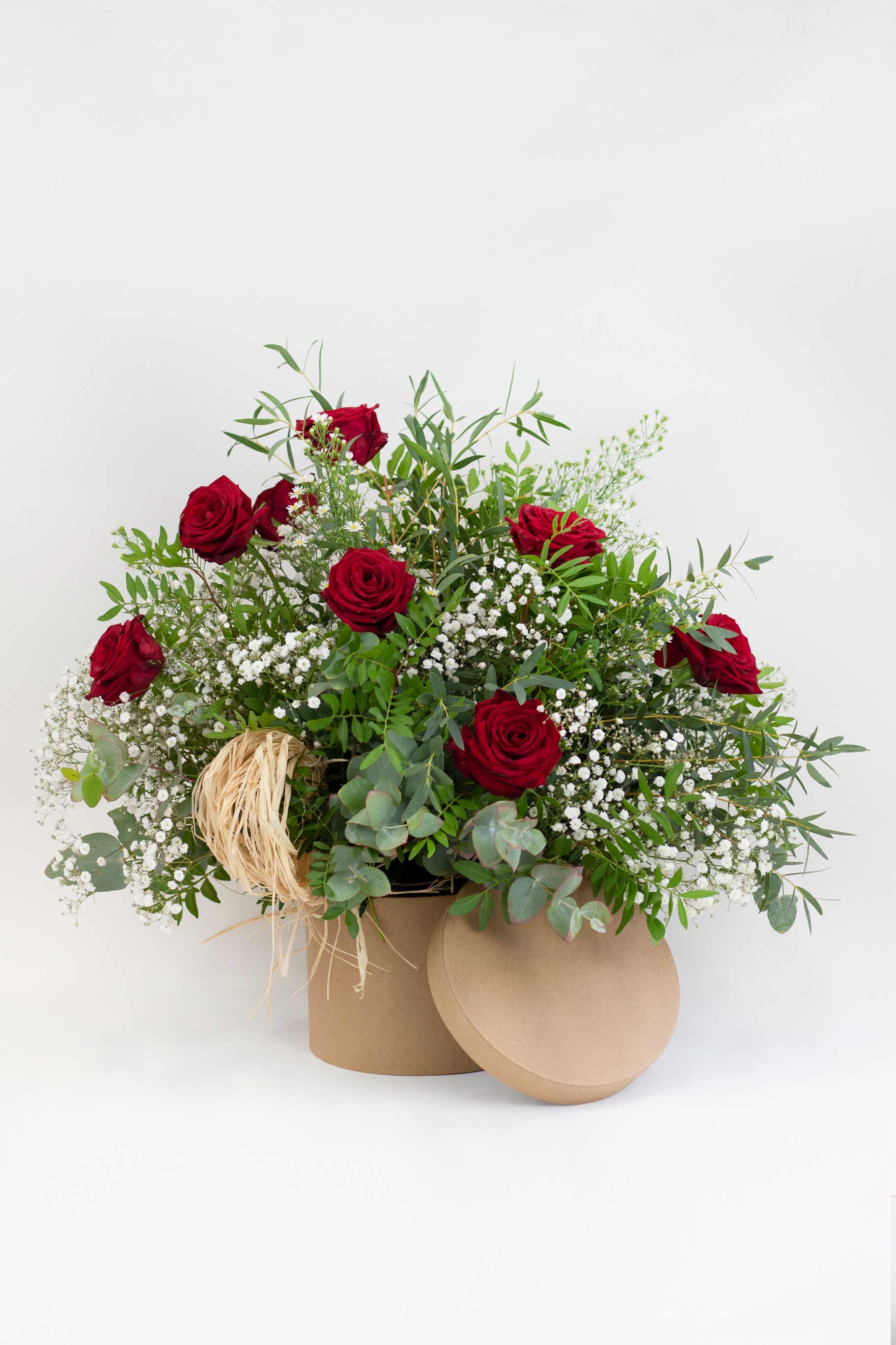 Kraft candy box with red roses ALWAYS RED | Flowers the Tartana ...